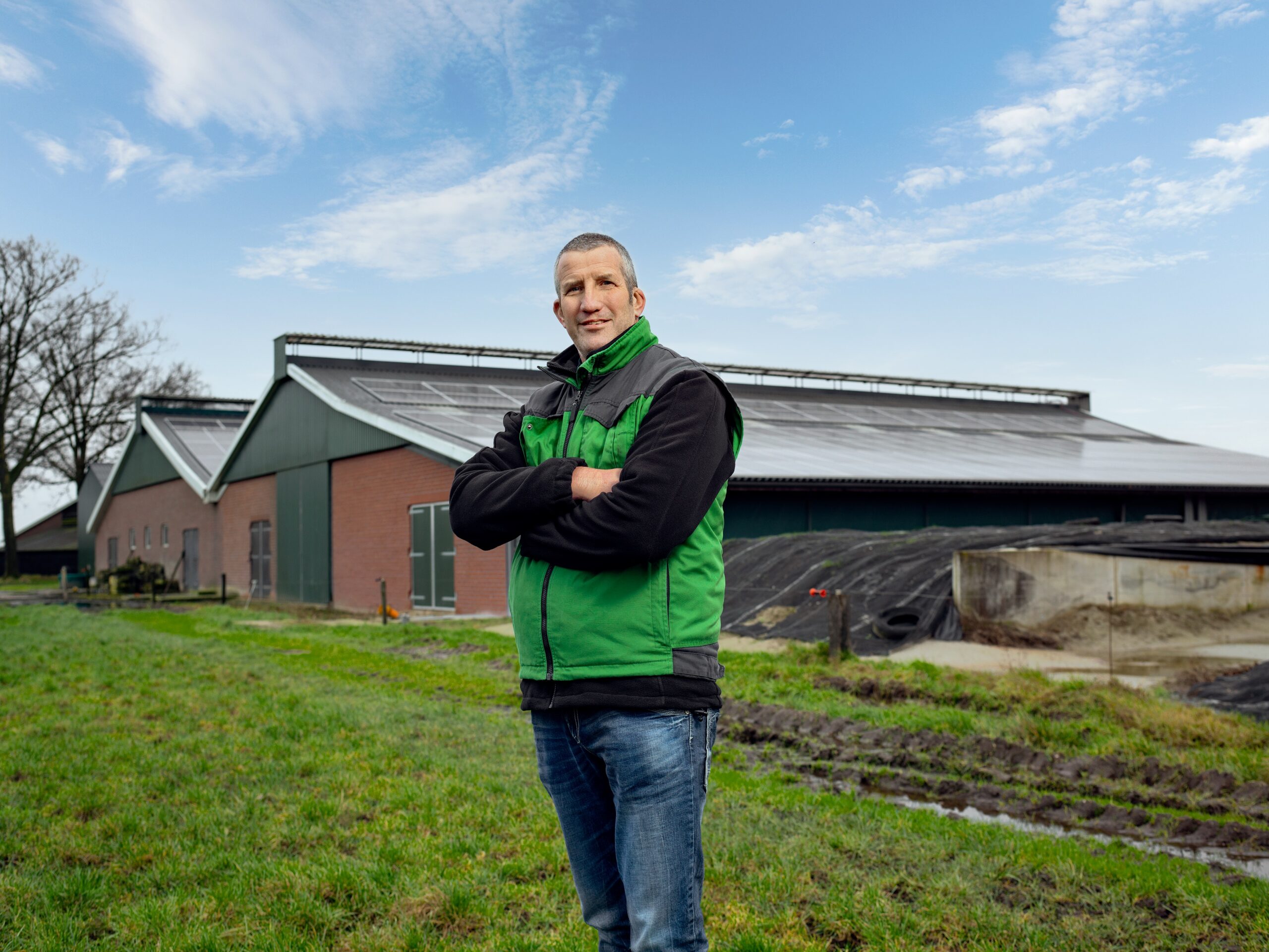 Boer Gerard levert melk én wekt energie voor de buurt op - indebuurt Deventer