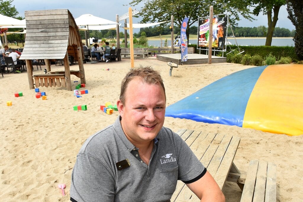 Van Stef Ekkel tot kinderdisco: 25 jaar Landal Stroombroek groots gevierd