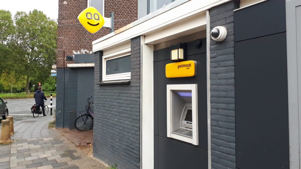 Alle geldautomaten in Dordrecht per direct ’s nachts buiten werking ...