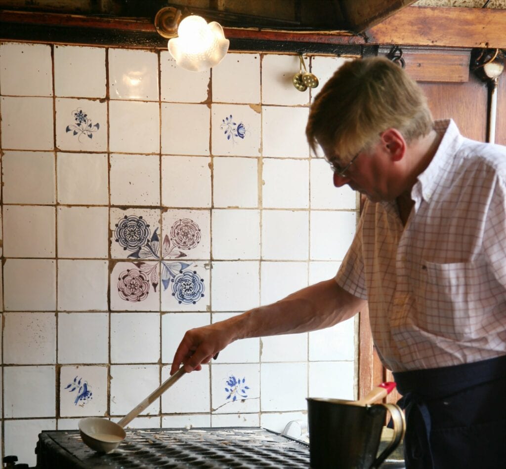 Jaap Mol van Visser's Poffertjes is overleden - indebuurt Dordrecht