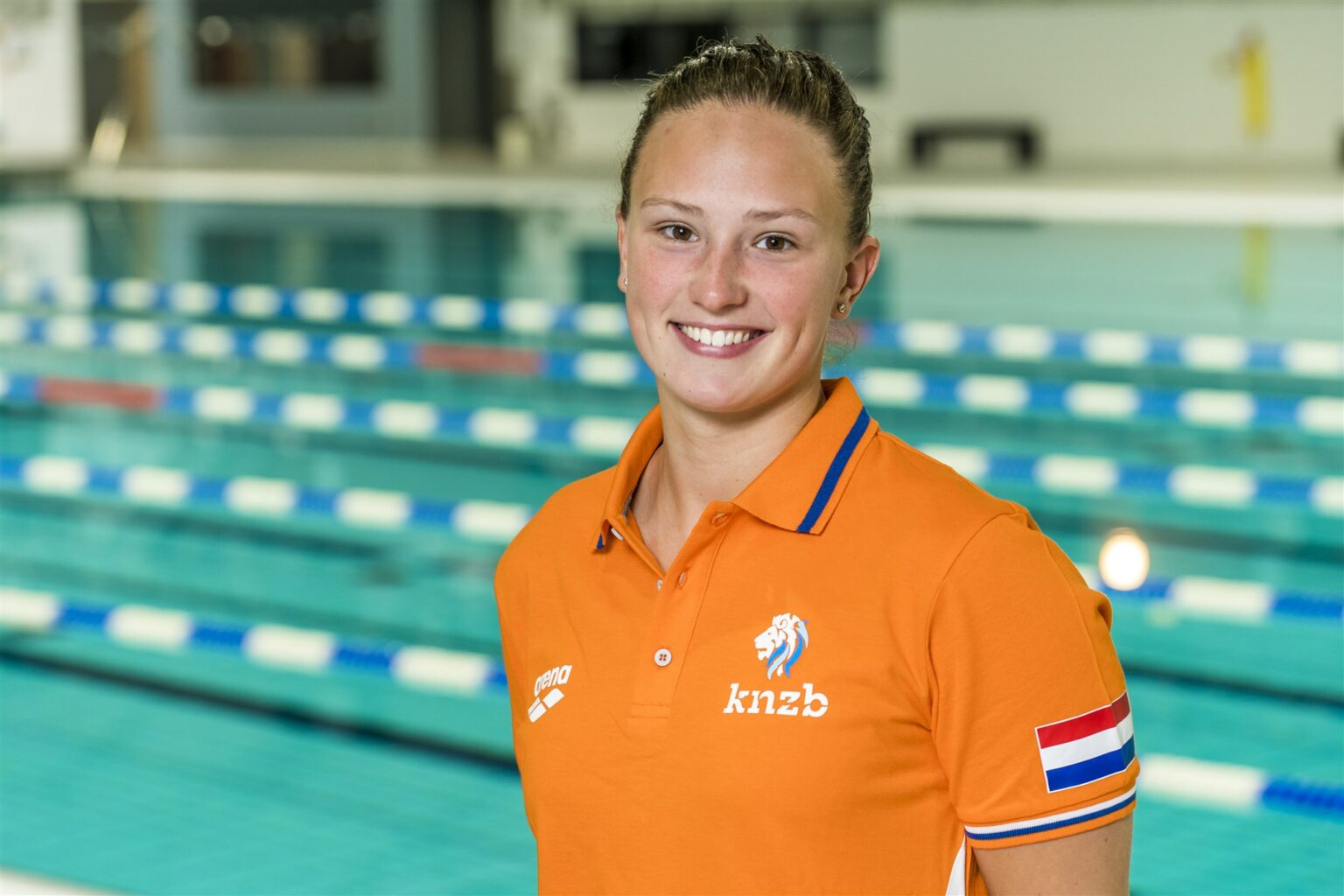 Filmopnames bij Het Spectrum, wereldrecord voor Dordtse Kim Busch en ...