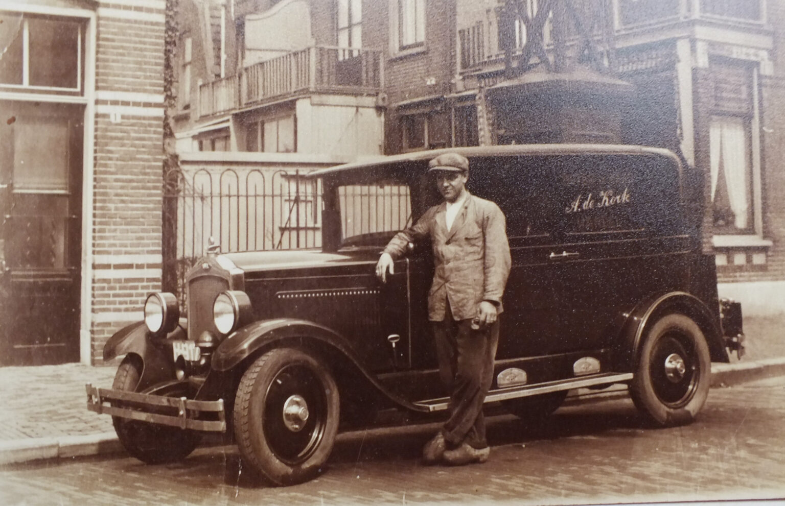 9 x deze auto's zag je vroeger in het Dordtse straatbeeld - indebuurt ...