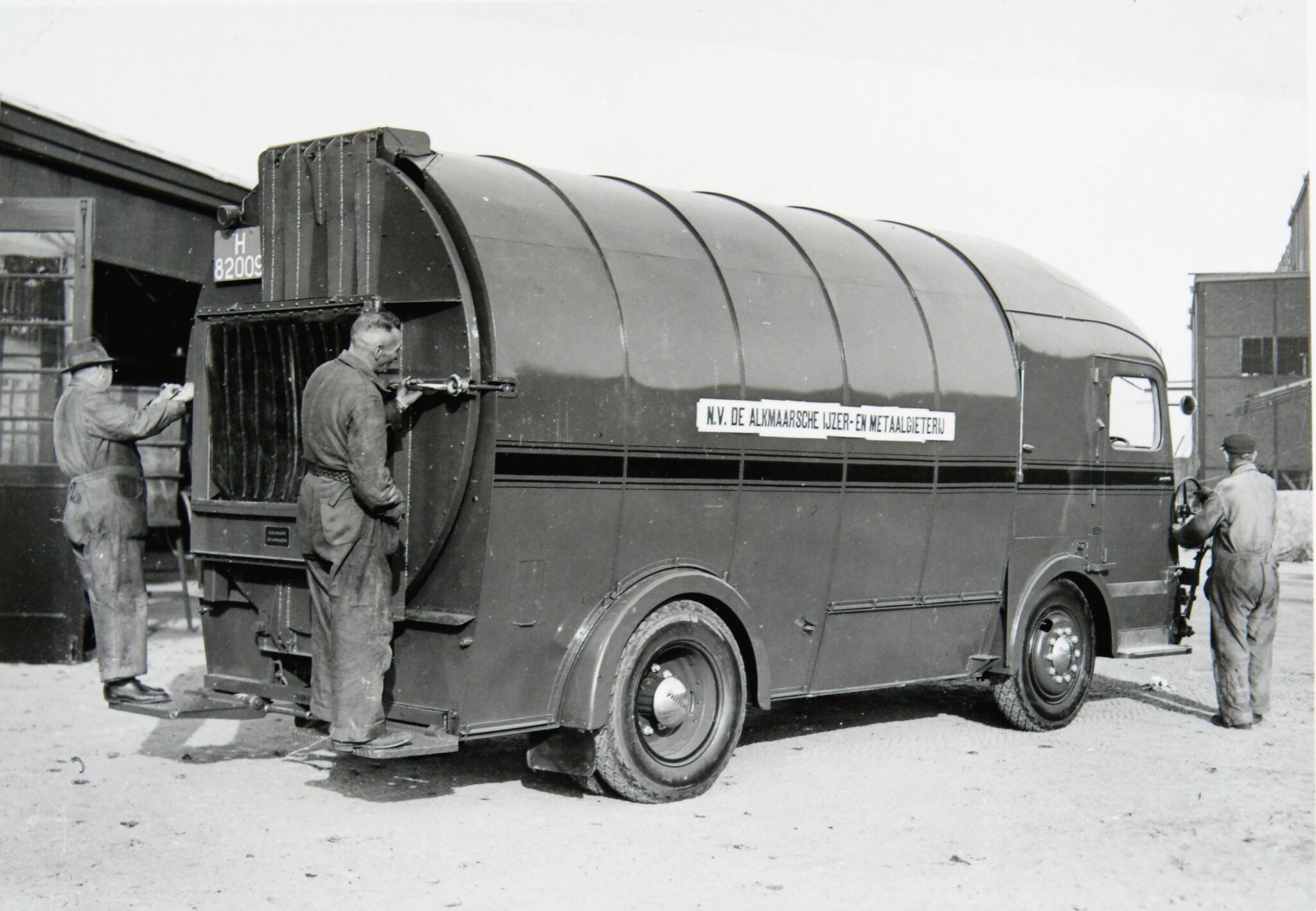 9 x deze auto's zag je vroeger in het Dordtse straatbeeld - indebuurt ...