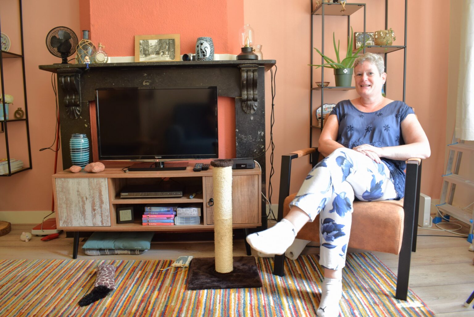 Binnenkijken in de hofjeswoning van Corine: 'Om hier te wonen, moet je ...