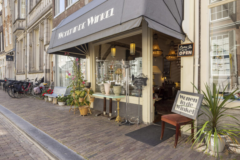 Pareltje! Wonen in de Winkel aan de Groenmarkt staat te koop ...