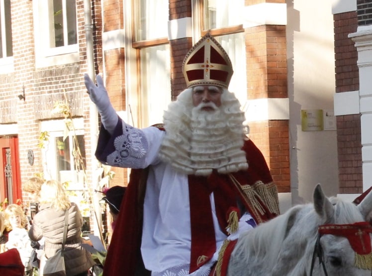 Hij komt, hij komt: op deze dag is de Sinterklaasintocht 2023 in Dordrecht - indebuurt Dordrecht