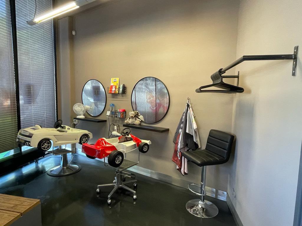 Met je kind naar de kapper: bij deze kapsalons in Dordrecht kun je ...