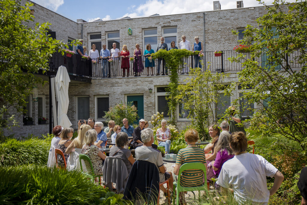 Uittip! Gluren bij de Buren is terug in Dordrecht - indebuurt Dordrecht