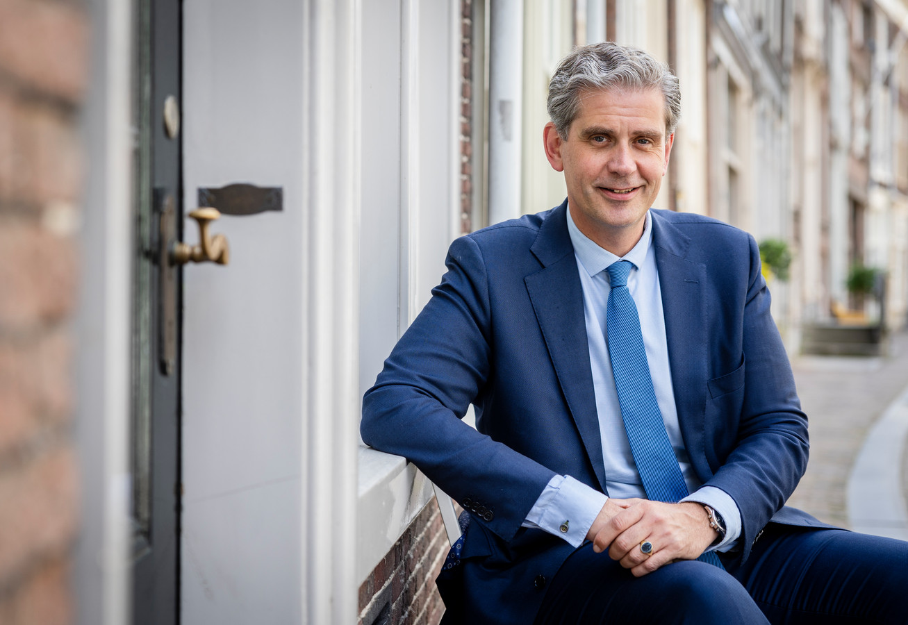 Nieuwjaarsborrel drinken met de burgemeester: hier in Dordrecht kan het ...