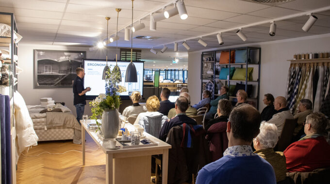 Monique ontrafelt mysterie: deze effecten heeft de overgang (en dit doe ...