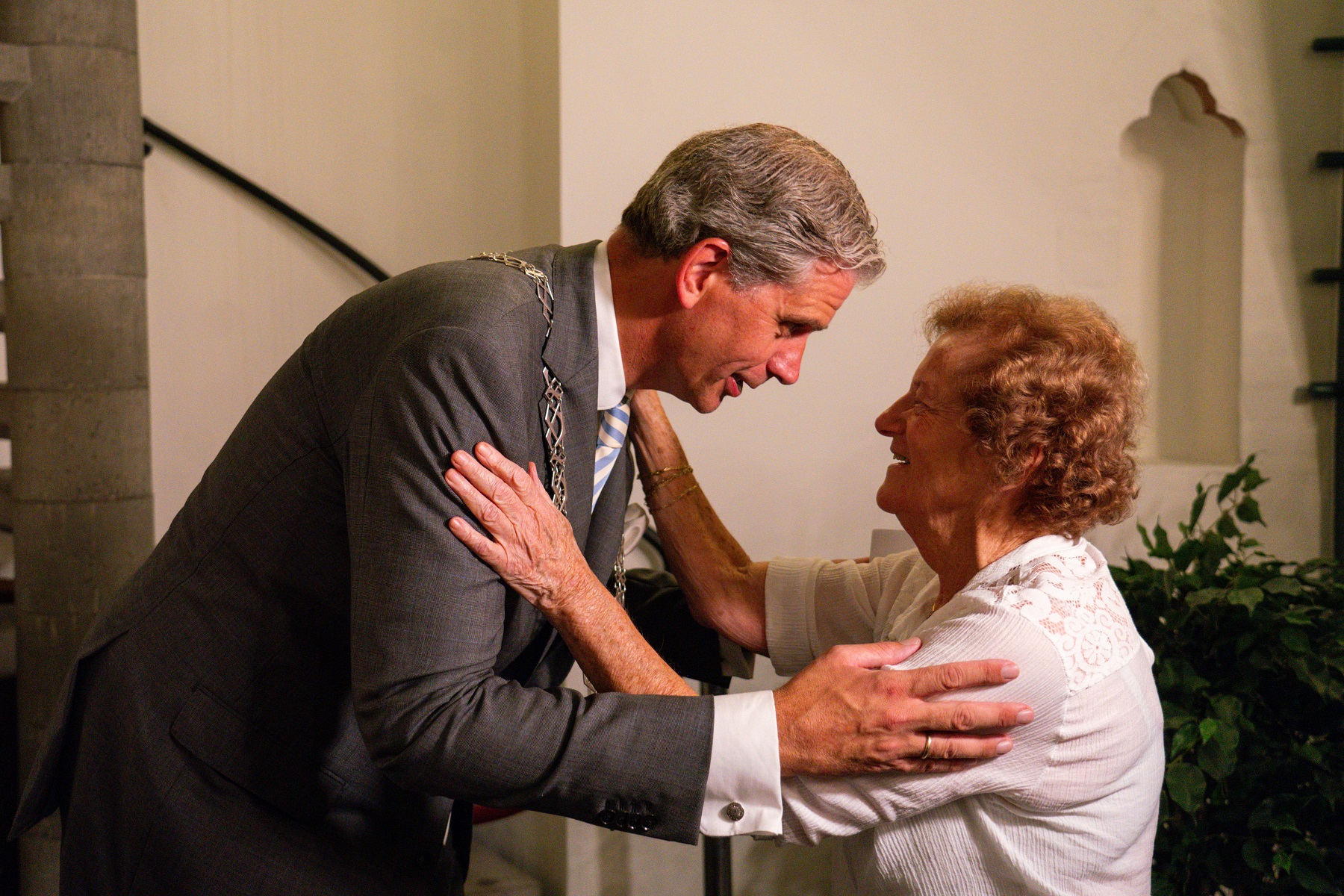 Burgemeester Wouter Kolff: ‘Ik ben slecht in afscheid nemen’ - Oozo.nl