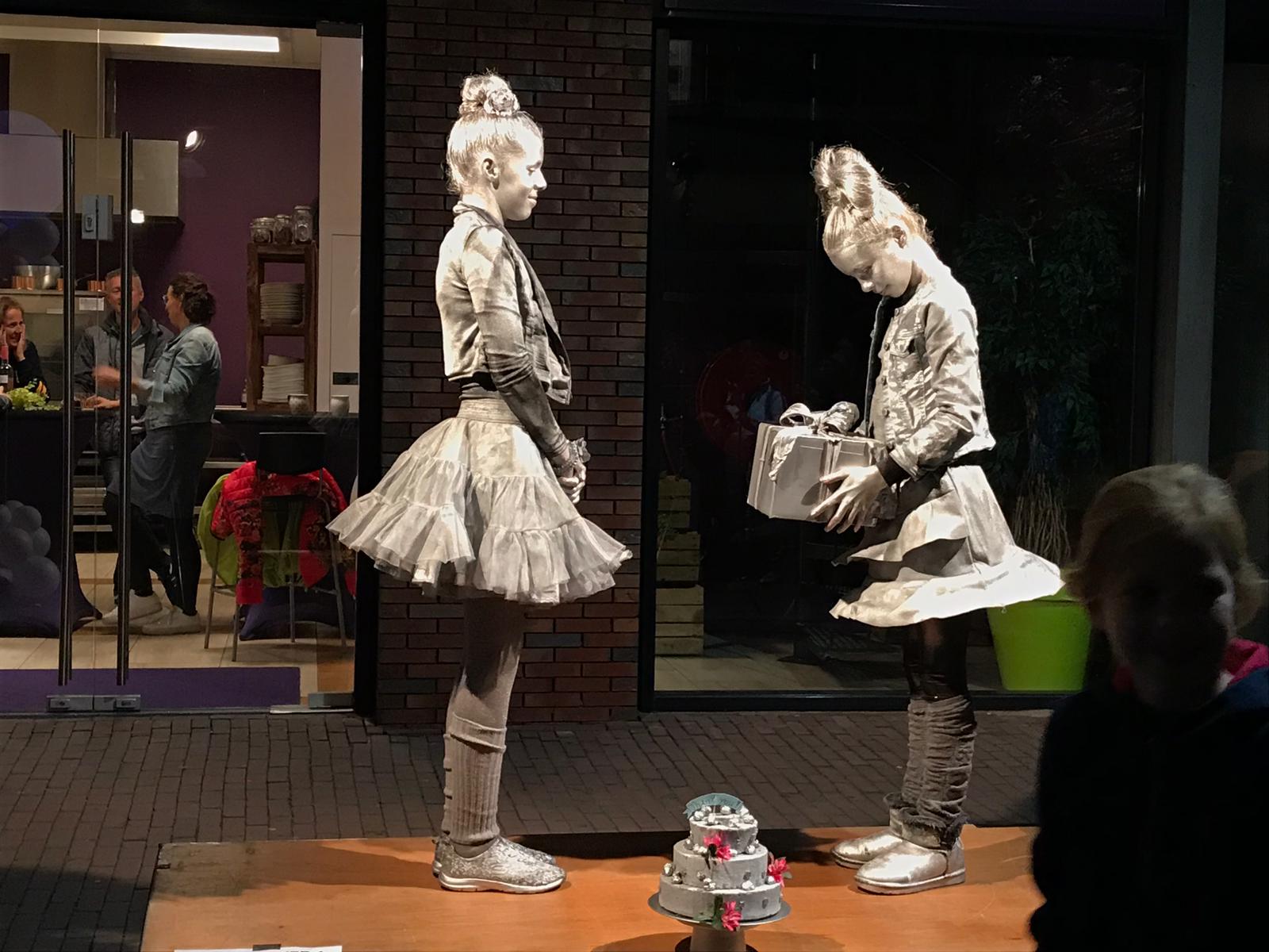 Cool! Volg een workshop 'levend standbeeld' - indebuurt Ede