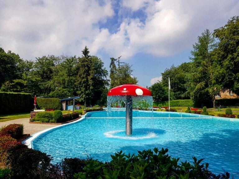 Zwembad de Peppel - indebuurt Ede