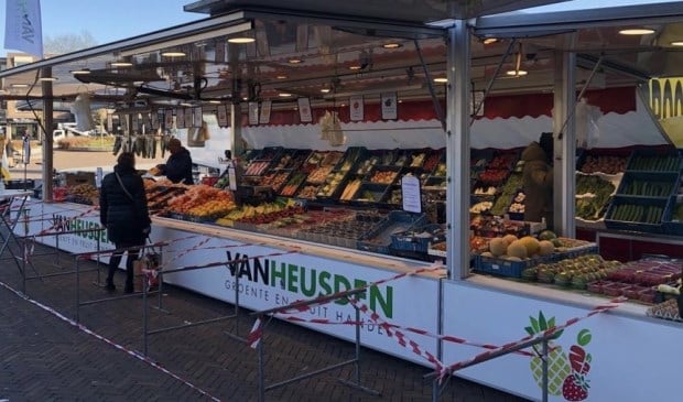 Zo ziet de zaterdagmarkt er vandaag uit in Ede Centrum - indebuurt Ede