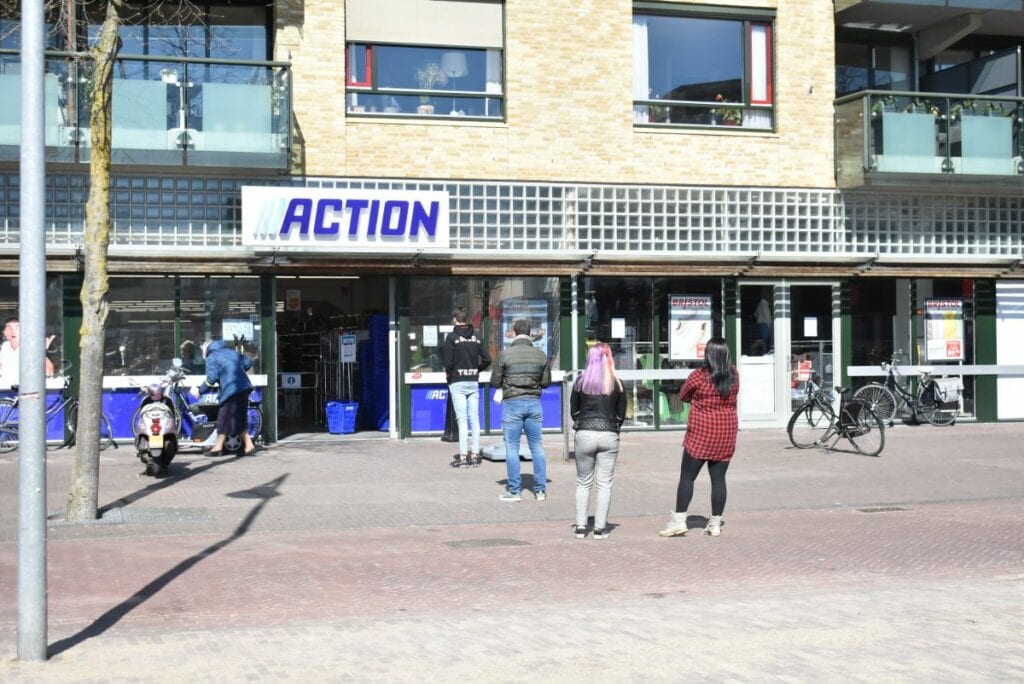 Welles, nietes: Action en Wibra in Ede willen open (maar mag dat wel?)