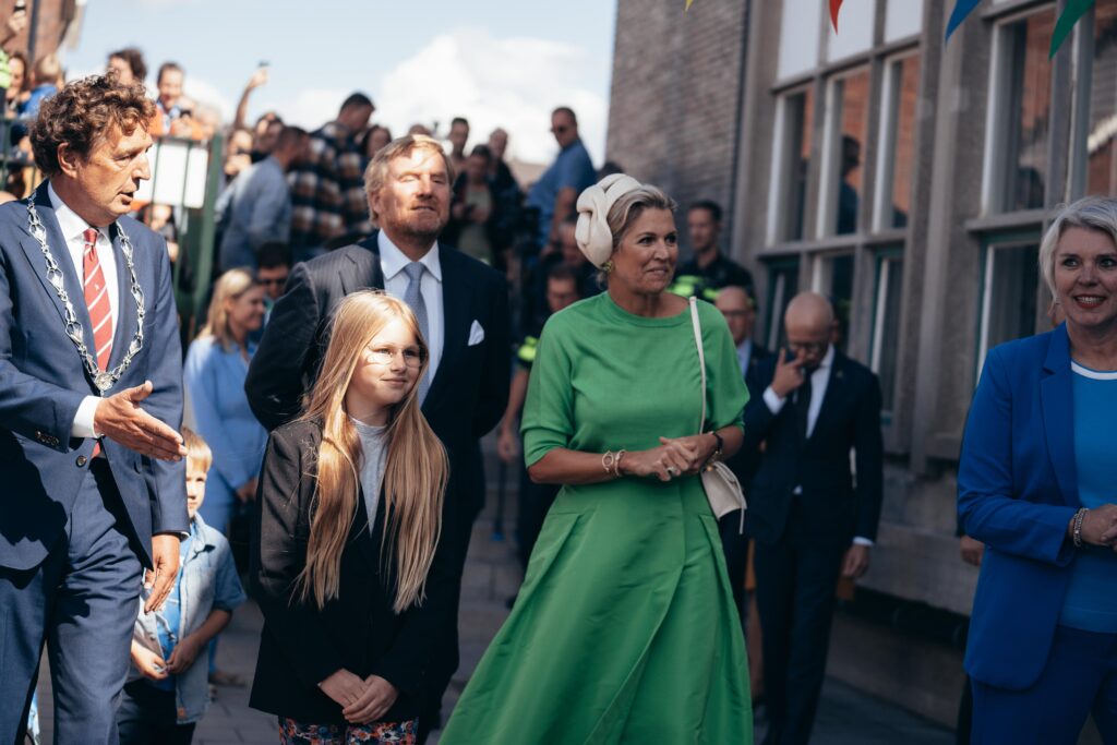 Koning Willem-Alexander en koningin Máxima waren in Ede en zo zag dat ...