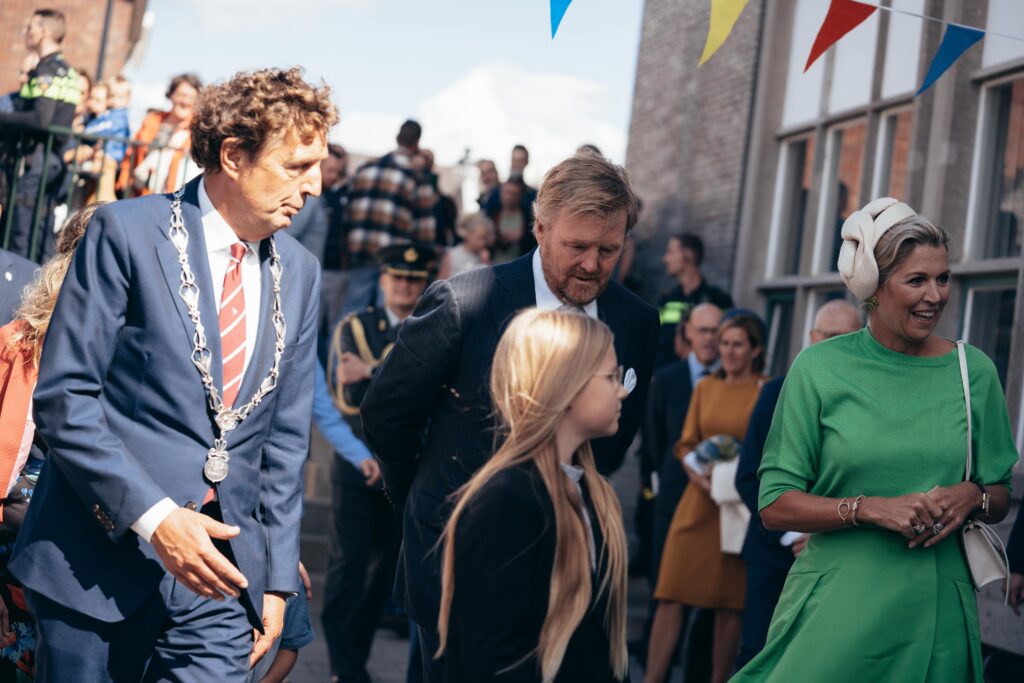 Koning Willem-Alexander en koningin Máxima waren in Ede en zo zag dat ...