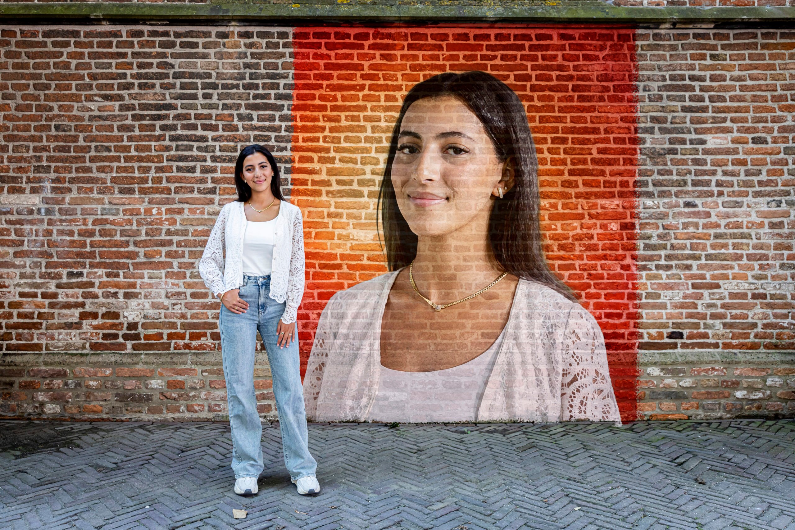 Dounia (20) helpt kinderen om hun talenten te ontdekken: 'Een droom die ...