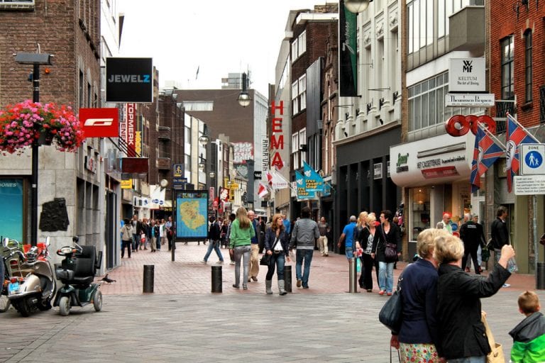 Yes! We krijgen er een nieuwe vintage kledingwinkel bij in Eindhoven