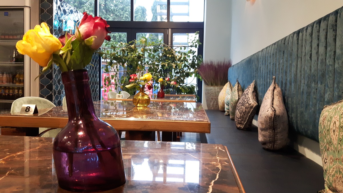 Echt waar: bij restaurant Cizz Bizz serveren ze döner van Black Angus ...