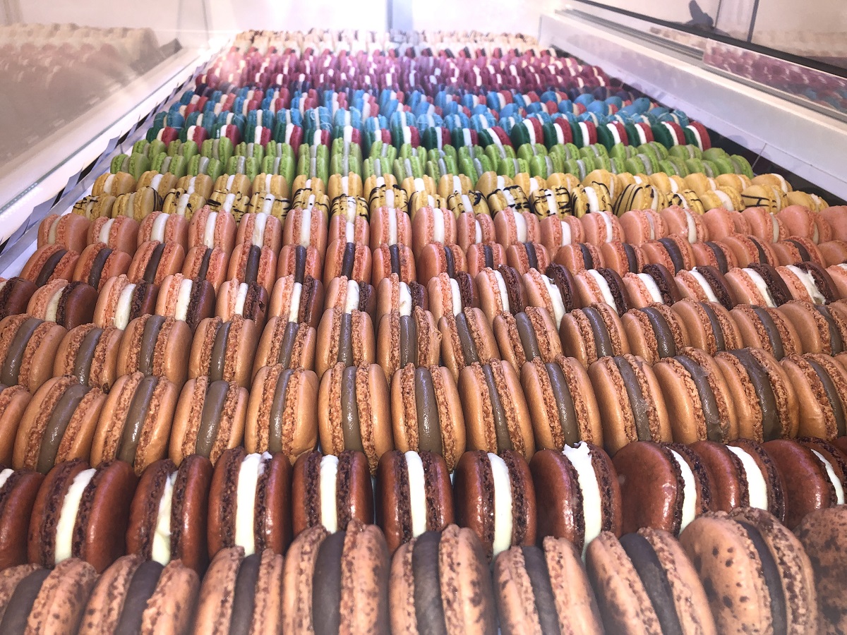 De lekkerste chocolade en macarons haal je hier! - indebuurt Eindhoven