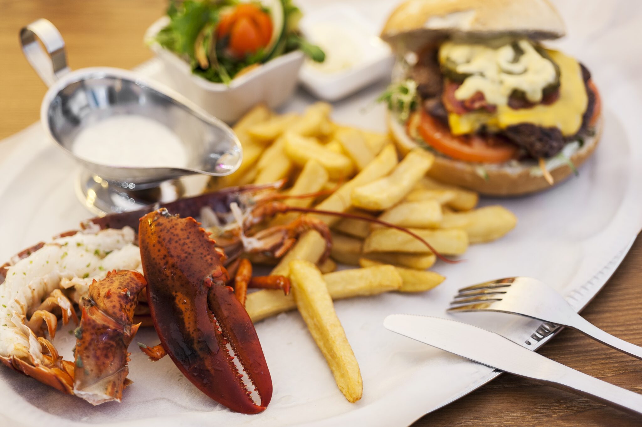 DADAWAN Eindhoven gaat eindelijk open en heeft een supervet cadeau ...