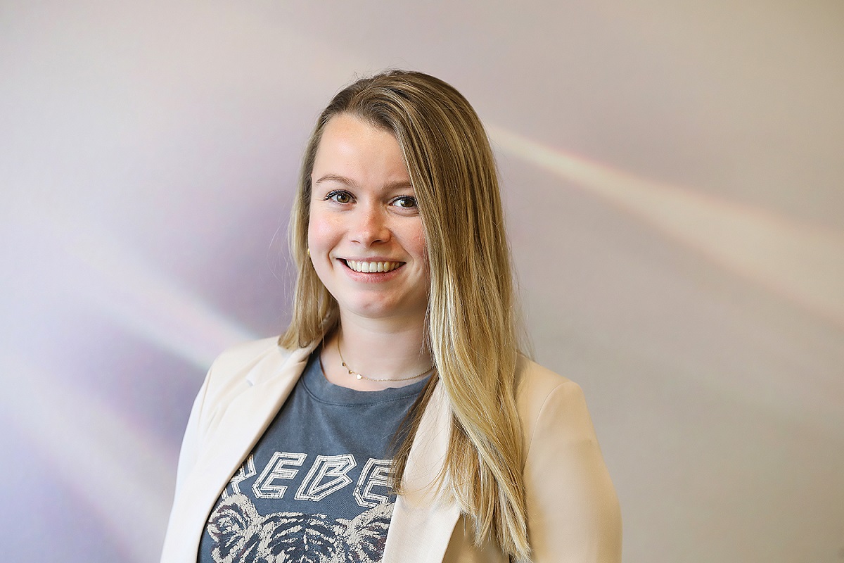 Robin werkt in een hecht familiebedrijf en zoekt een collega: ‘Er is ...