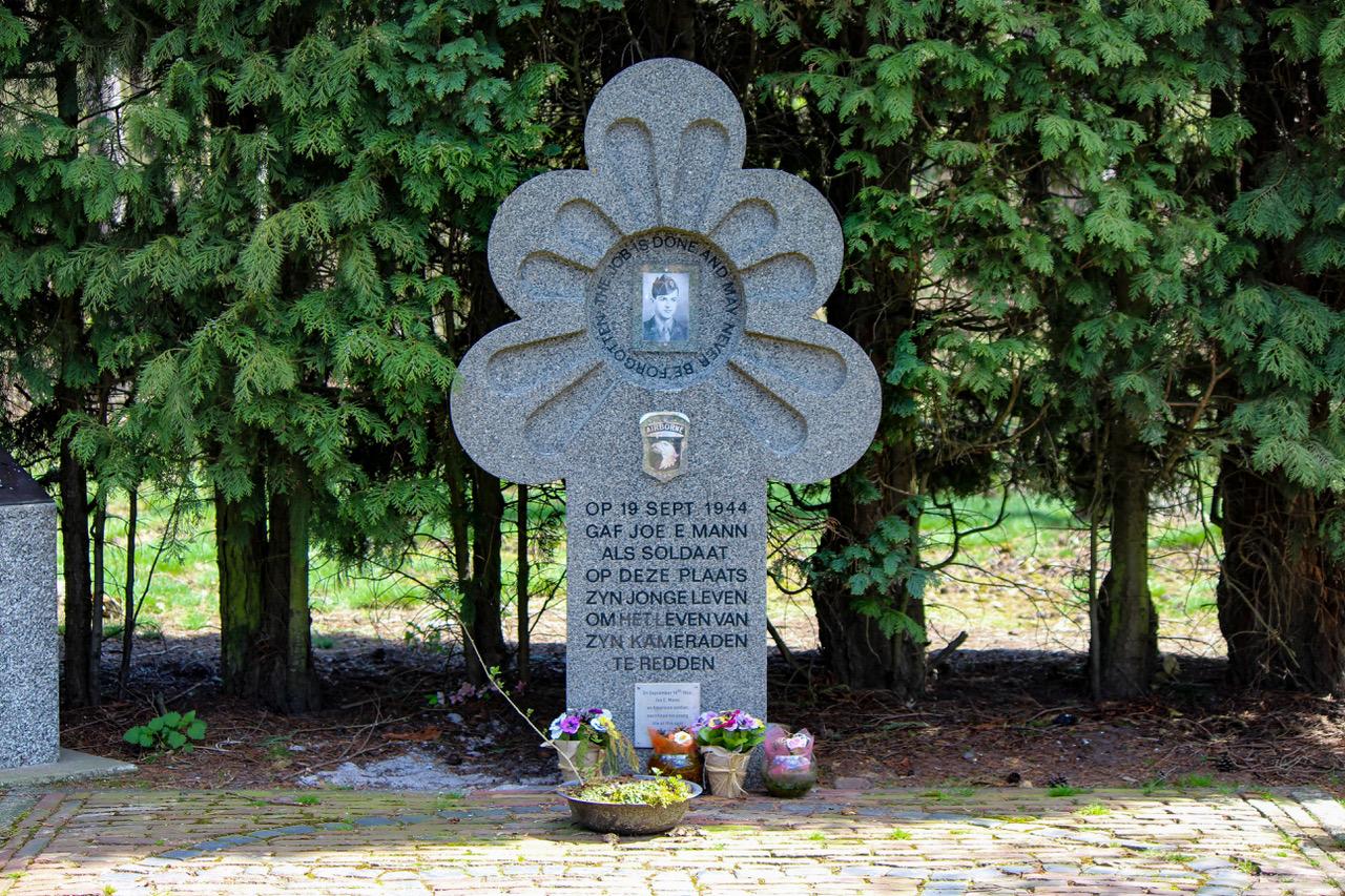 Hoe soldaat Joe Mann zichzelf opofferde voor onze vrijheid