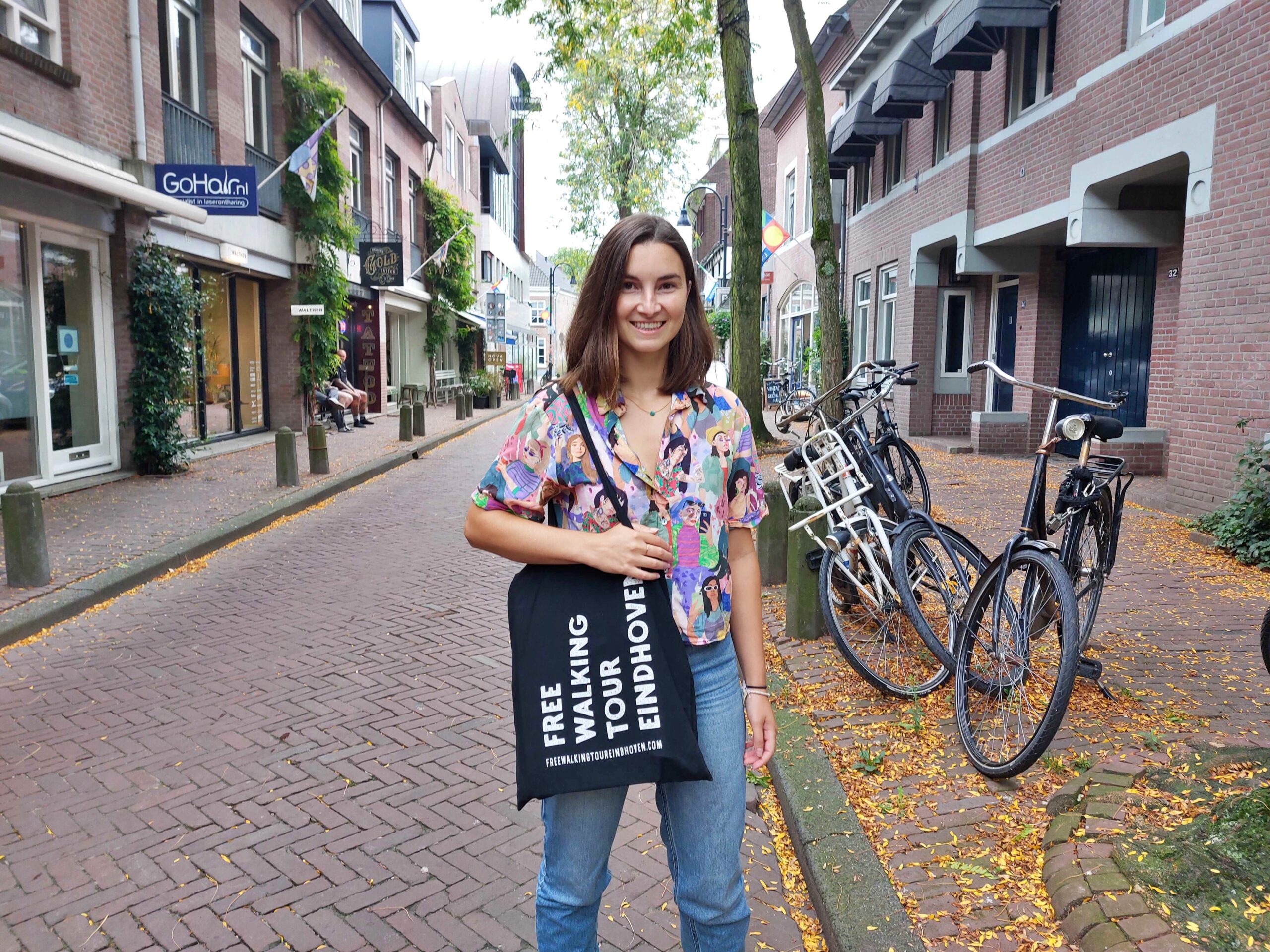 Carola maakt je wegwijs in Eindhoven met de Free Walking Tour