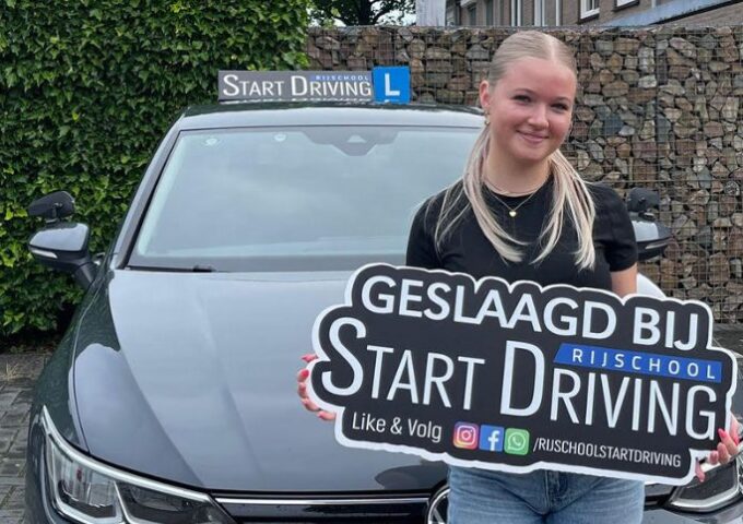 Op weg naar je rijbewijs? Bij deze rijschool stap je met plezier in ...