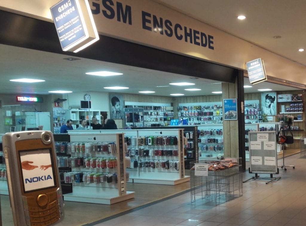 Barst in het beeldscherm? Bij deze winkels kun je jouw mobiele telefoon ...