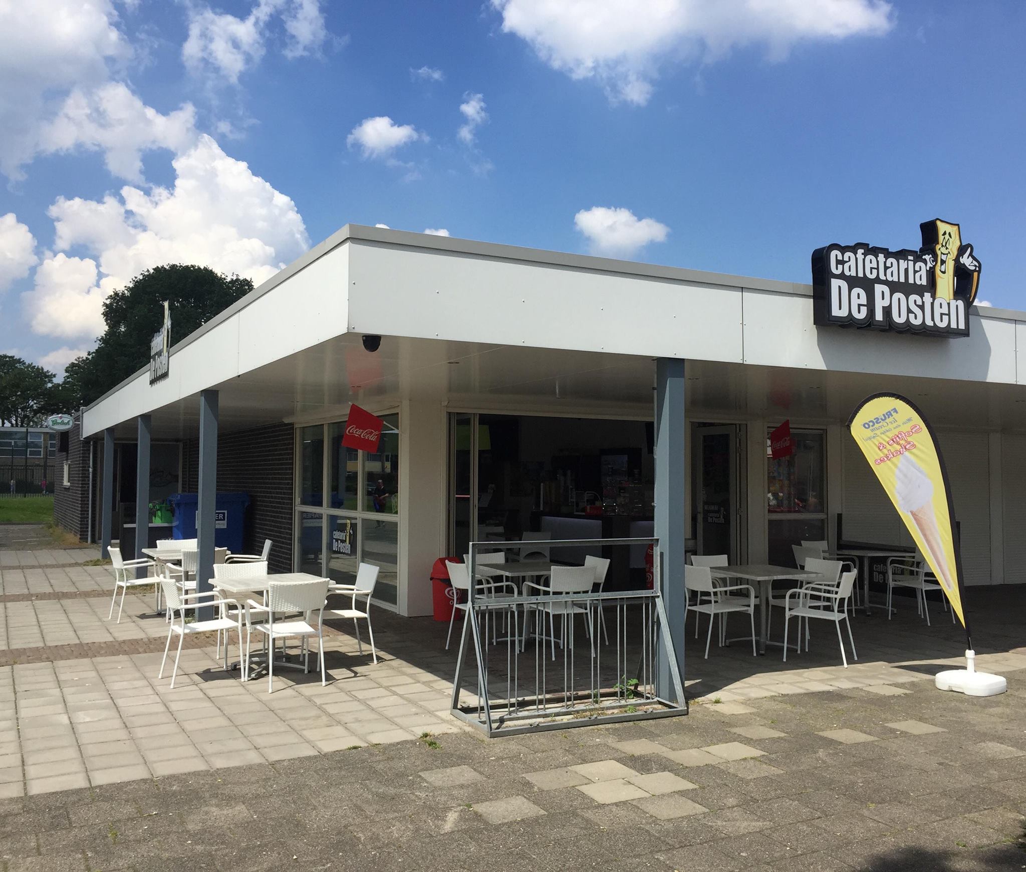 Cafetaria De Posten - indebuurt Enschede