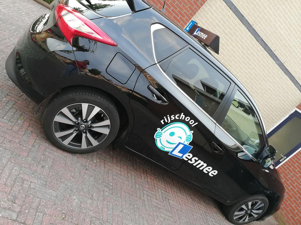 Rijschool L-Esmee - indebuurt Enschede