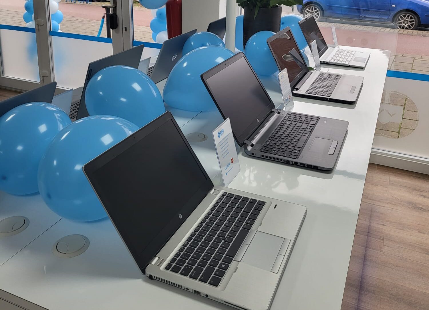 Oké Laptop en PC - indebuurt Enschede