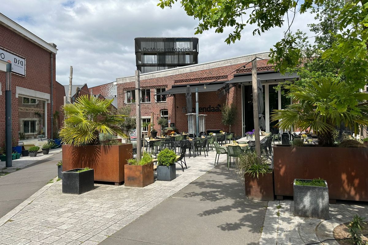 5 x op deze terrassen buiten het centrum van Enschede zit je vol in de zon