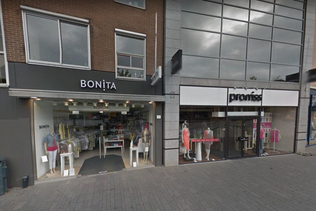 Het Van Heekplein jaren geleden: ken jij deze winkels nog?