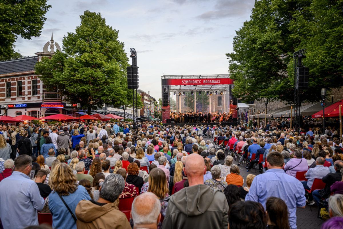 Festival in het park, openluchtconcert op de Oude Markt en meer ...