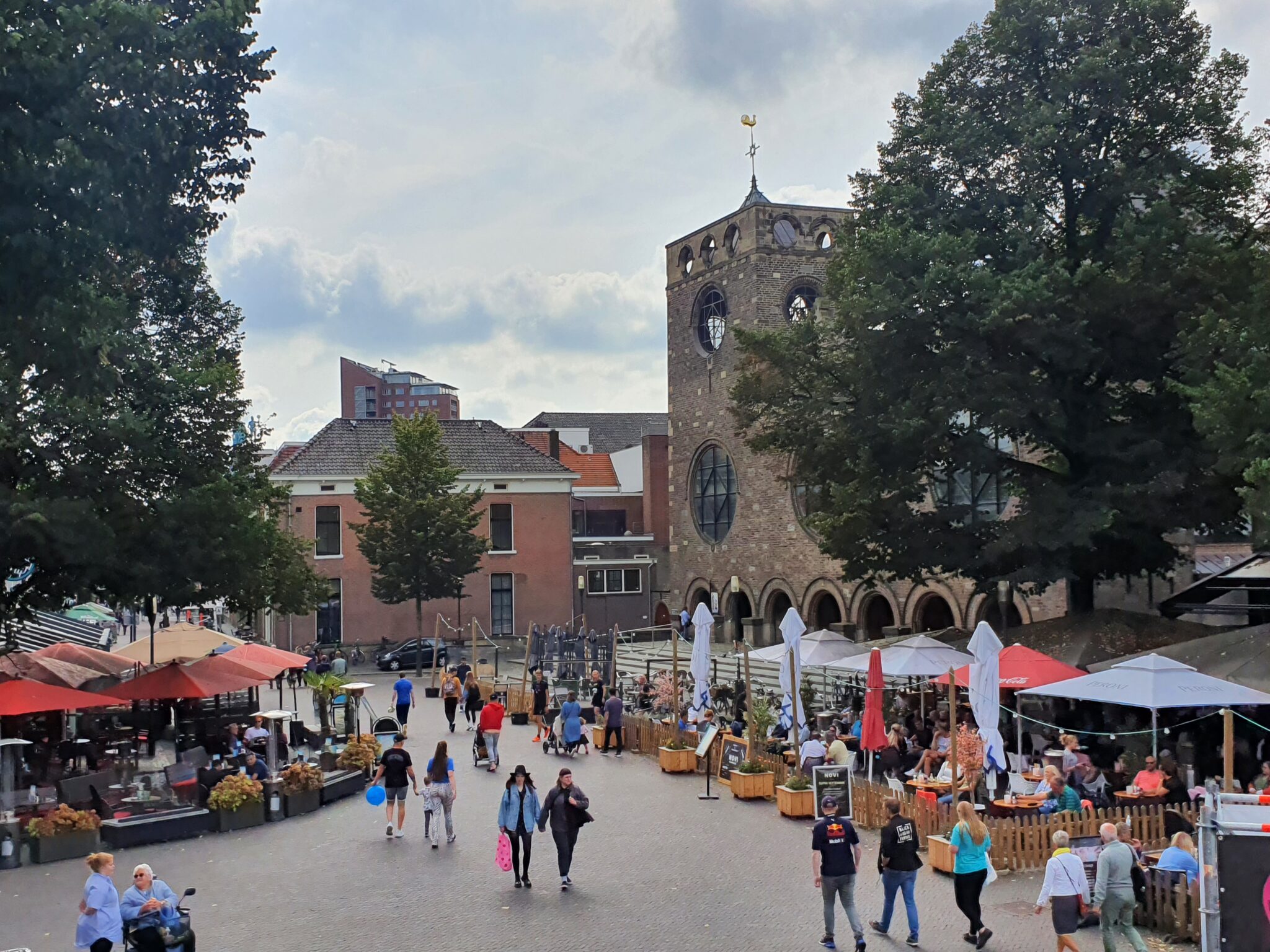Een vliegtuig bouwen in je eigen garage? Deze Enschedeër doet het - Oozo.nl