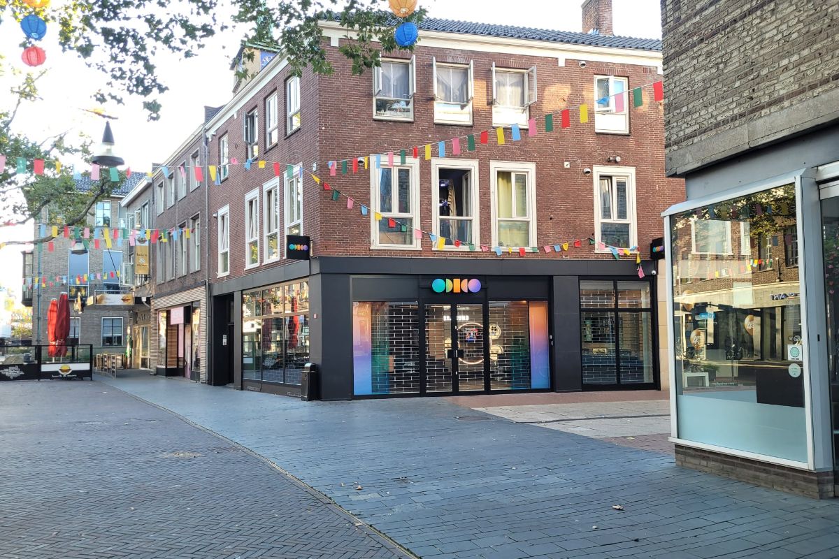 Gespot in hartje Enschede: Odido (en zo spreek je de naam uit)