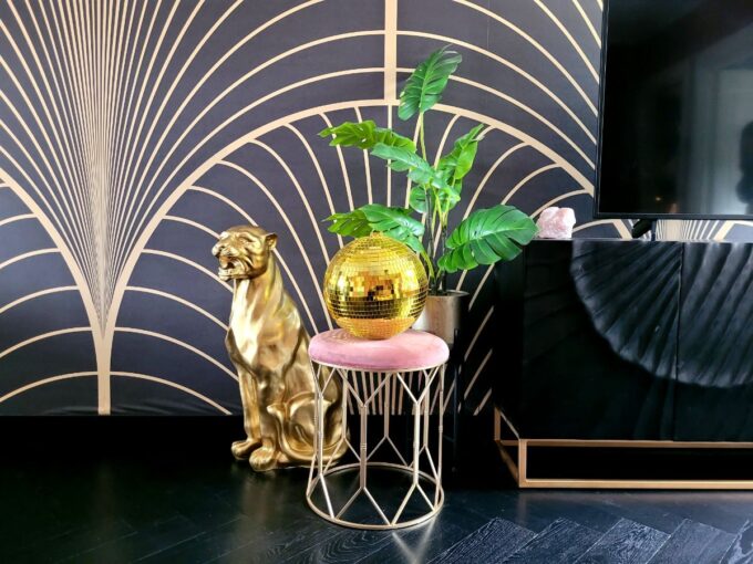 Binnenkijken bij Dafne in Twekkelerveld: 'Hij wilde alles wit, ik zwart, dus kozen we voor kleur'