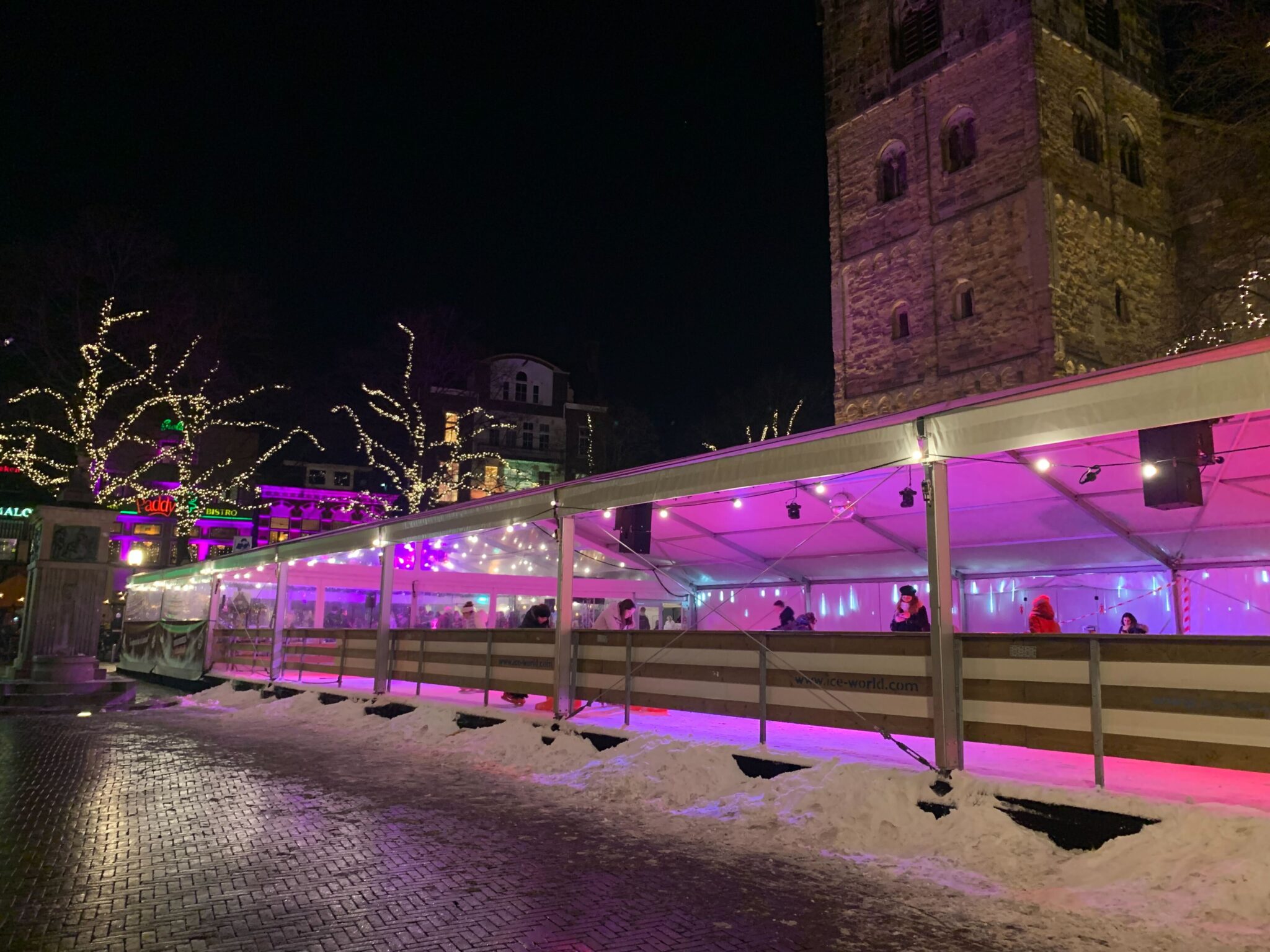 Het ijs op of naar de film: dit is er deze week in Enschede te doen ...