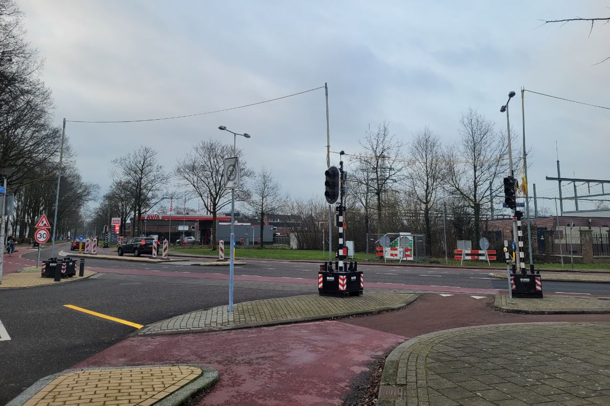 Hierom staan er opeens verkeerslichten in Twekkelerveld (en ja, ze werken wel)