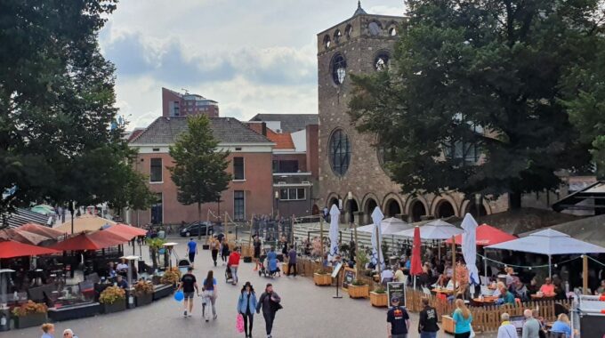 Van muntprijs tot tijdschema: alle info over het bevrijdingsfestival op de UT in Enschede