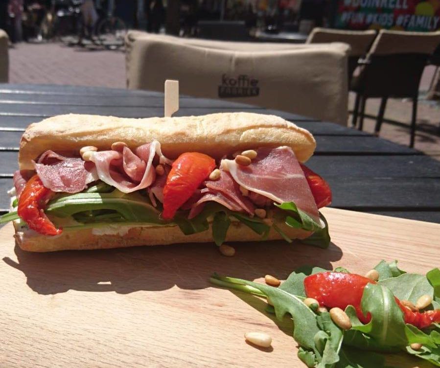 Het kan! 7 x lunchen voor minder dan 10 euro - indebuurt Gouda
