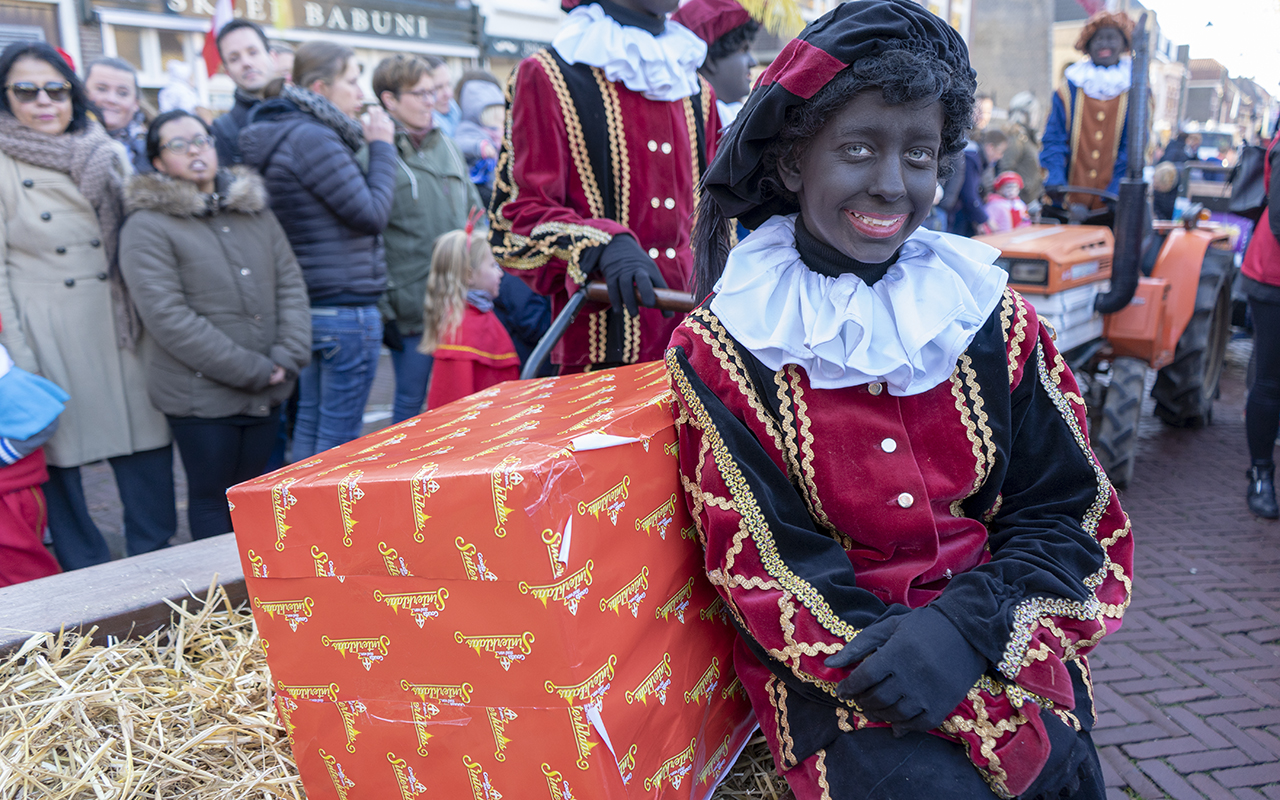 Foto's! Zo zag de intocht van Sinterklaas in Gouda 2018 eruit (deel 1) - indebuurt Gouda