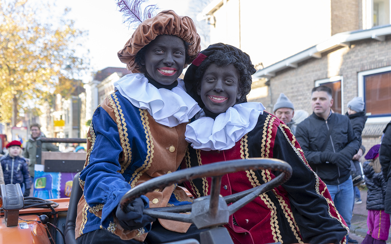 Foto's! Zo zag de intocht van Sinterklaas in Gouda 2018 eruit (deel 1) - indebuurt Gouda