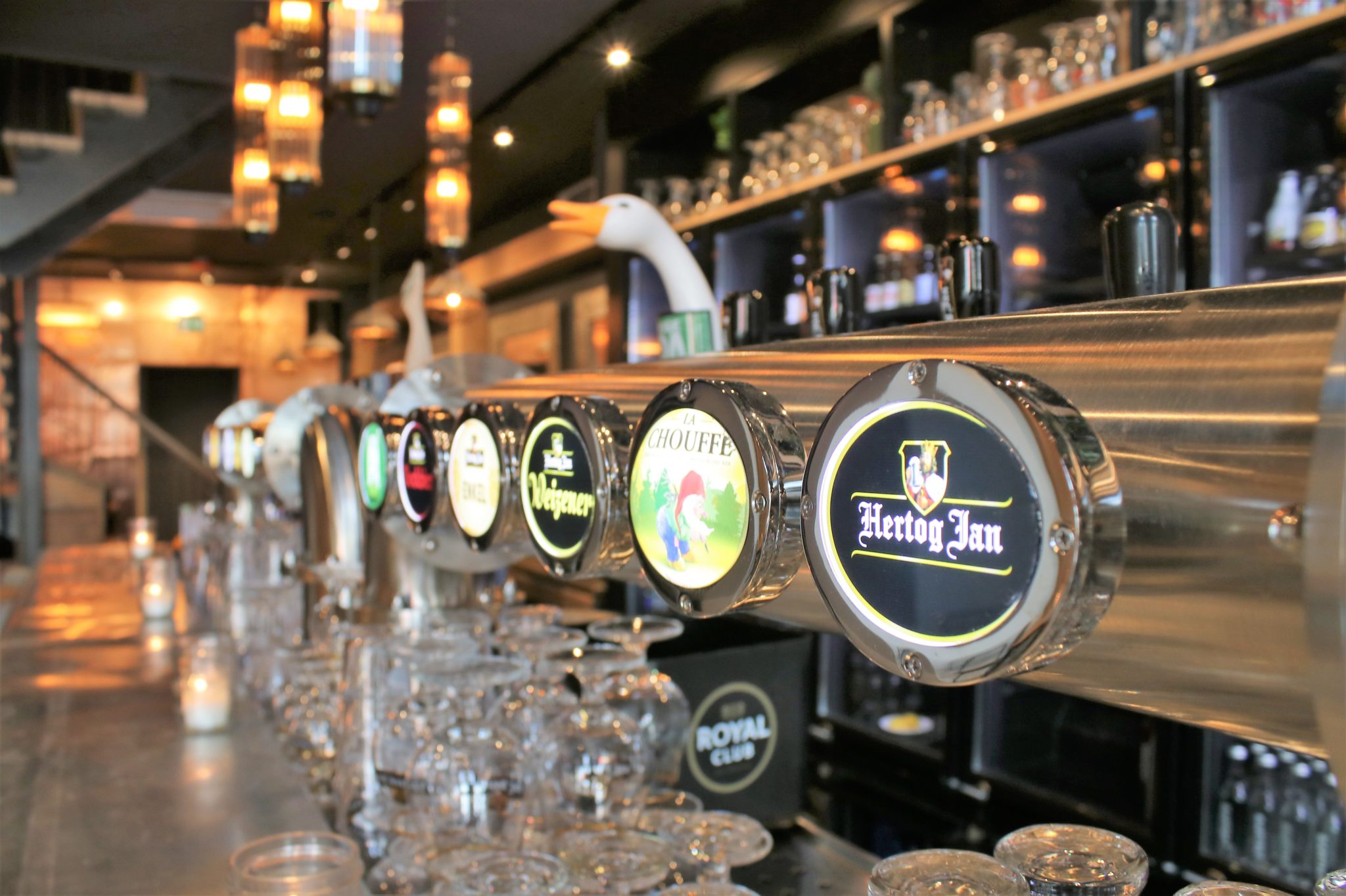 Het nieuwe café BarBier is open en zo ziet het eruit - indebuurt Gouda