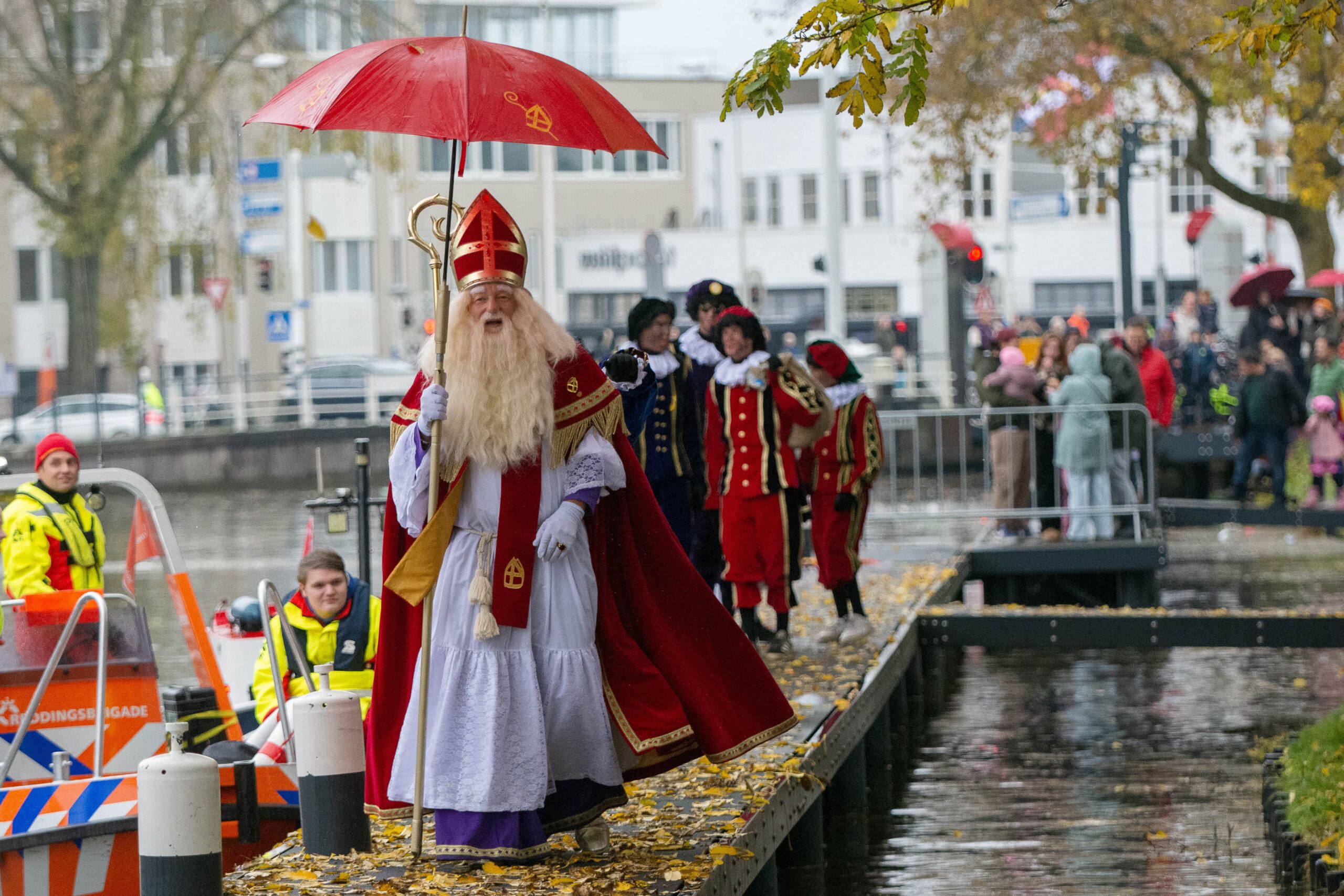 Foto’s! Zo zag de intocht van Sinterklaas in Gouda eruit - indebuurt Gouda