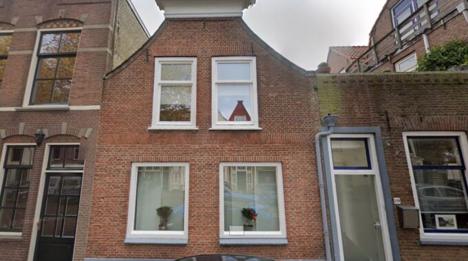 Dit is het grootste huis dat momenteel te koop staat in Gouda - indebuurt Gouda