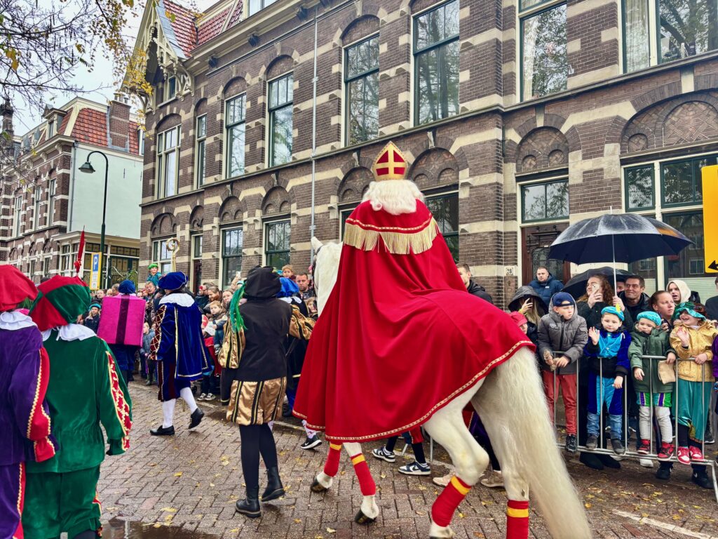 Sinterklaas is weer in Gouda: bekijk hier alle foto’s van de intocht ...